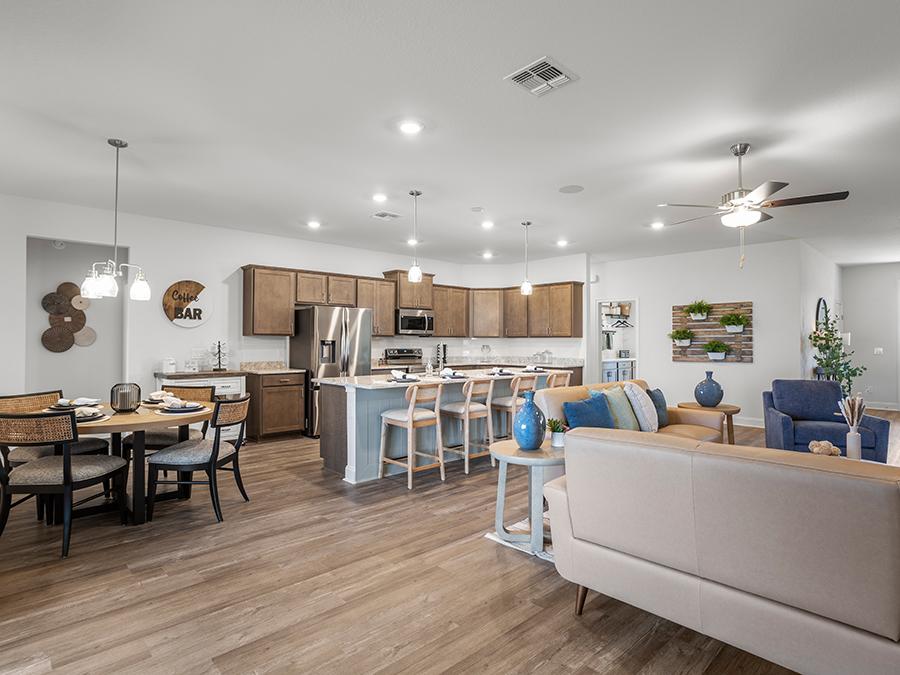Inspiration Gallery | Waylyn - Gathering Room | Highland Homes