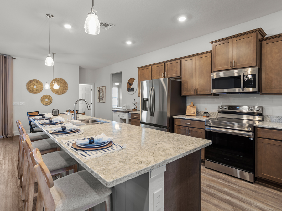 Inspiration Gallery | Waylyn- Kitchen | Highland Homes