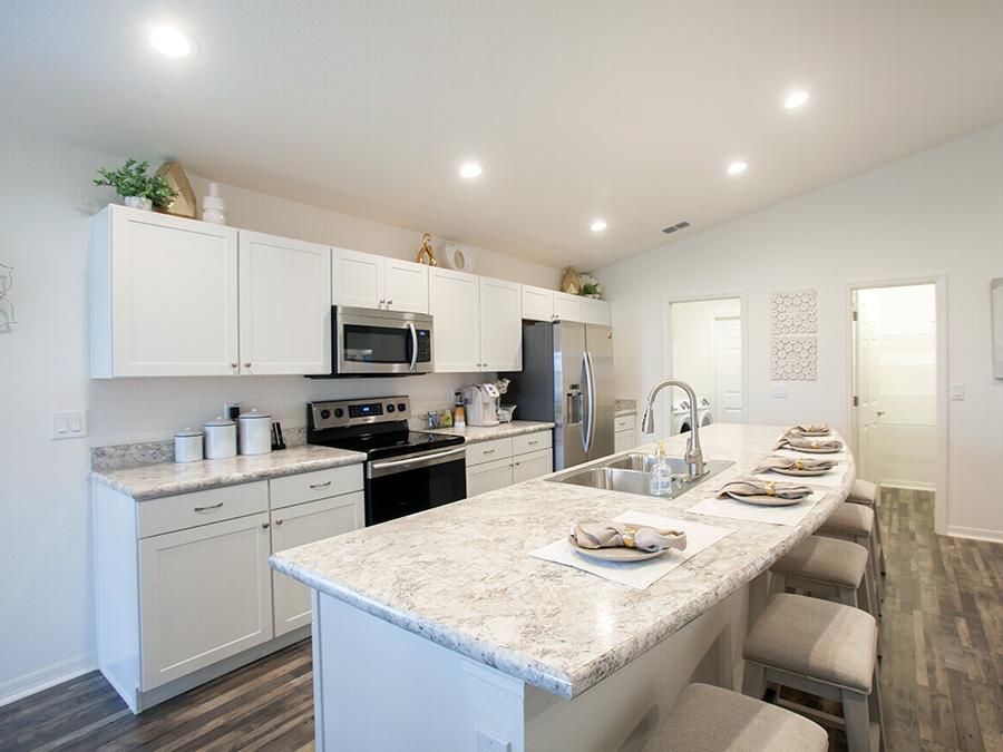 Inspiration Gallery | Parker - Kitchen | Highland Homes