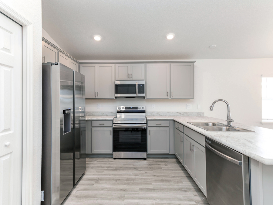 Inspiration Gallery | Amaryllis - Kitchen | Highland Homes